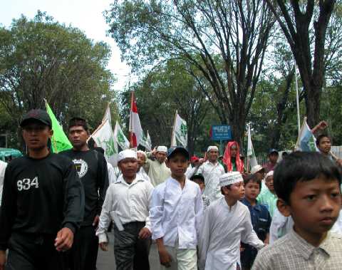 LASKAR – Suara Surabaya