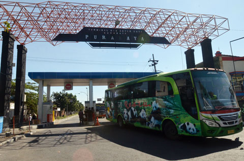 Terminal Purabaya Mulai Sepi – Suara Surabaya