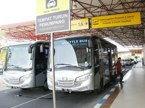 Jalur Parkir VIP Bandara Juanda Bisa untuk Umum – Suara Surabaya