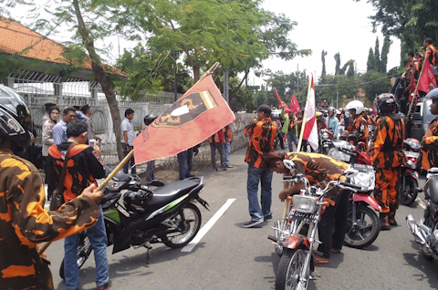 Rumdin Kajati Jatim Disegel PP – Suara Surabaya