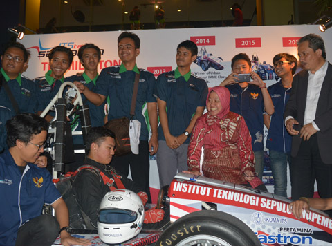 Mobil Sapu Angin Speed 4 Dilaunching – Suara Surabaya