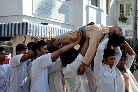Rekonstruksi Peristiwa Berdarah 19 September 1945 – Suara Surabaya