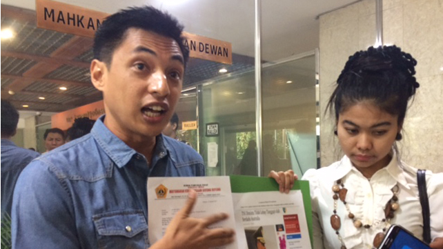 Charles Honoris Anggota DPR Dilaporkan ke MKD – Suara Surabaya