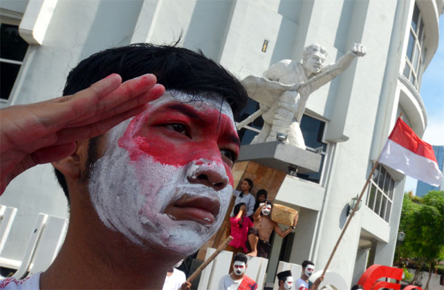 Aksi Komunitas Surabaya Membara – Suara Surabaya