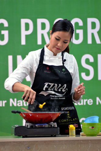 Chef Diana Chan di Ubaya – Suara Surabaya
