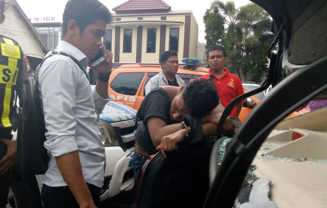 Pelaku Tabrak Lari Sempat Tabrak Polisi di TL Siola – Suara Surabaya Pelaku Tabrak Lari Sempat Tabrak Polisi di TL Siola – Suara Surabaya