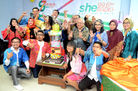 7 Journey She Radio – Suara Surabaya