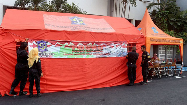 Pemkot Surabaya terus Buka Posko Bantuan Pembangunan Sekolah di Lombok – Suara Surabaya