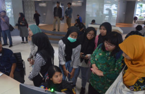 Command Center 112 Surabaya Jadi Layanan Call Center Terbaik 2023 Versi ...