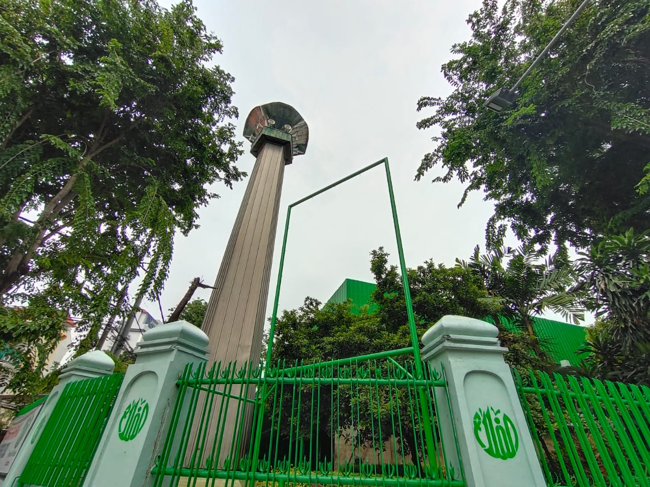 Masjid Al Falah Surabaya Meniadakan Salat Berjamaah - Suara Surabaya