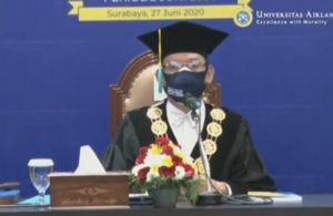 Terapkan Prokes Ketat, Wisuda Unitomo Diapresiasi L2Dikti - Suara Surabaya