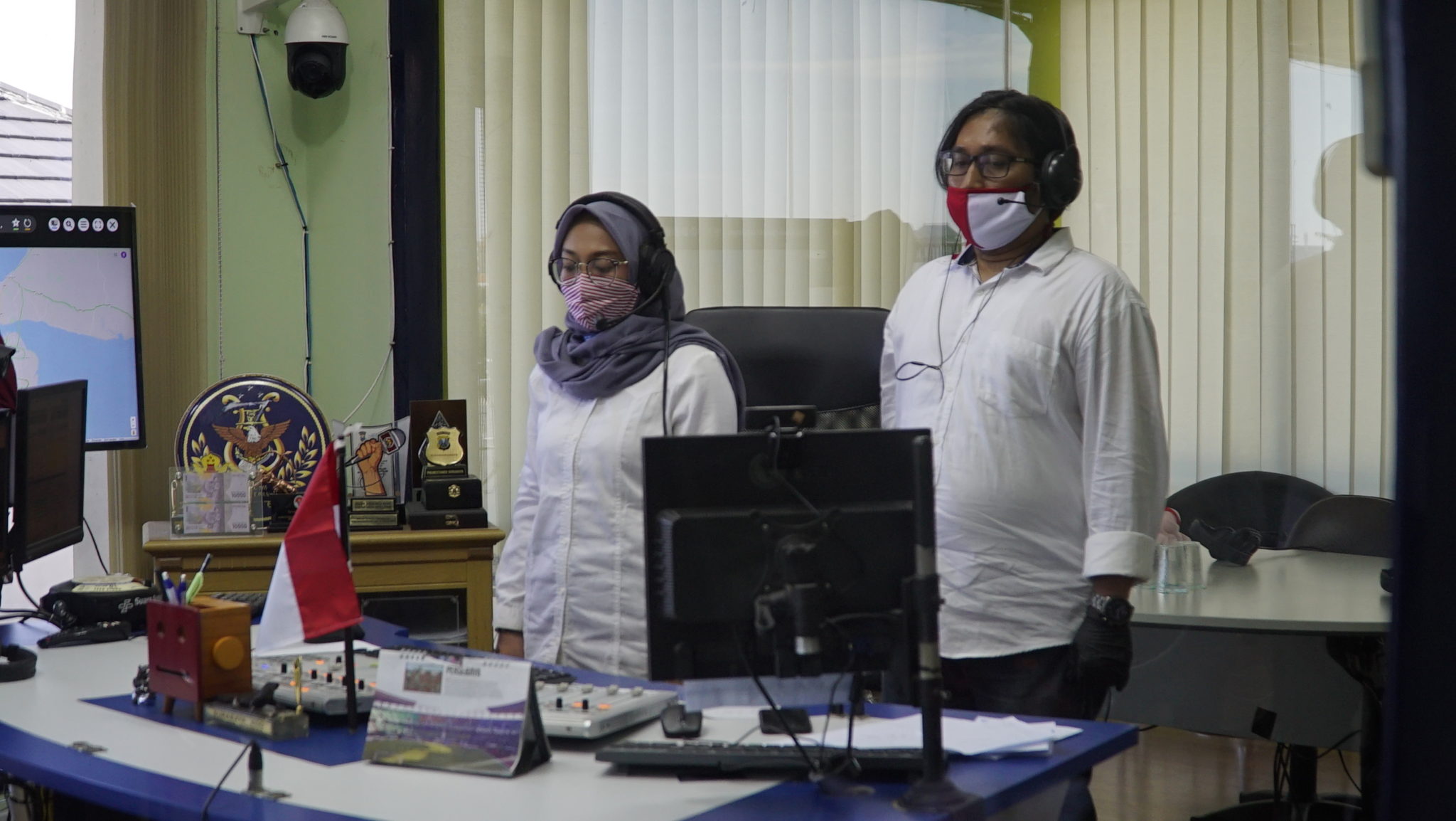 Peringatan HUT ke-75 Kemerdekaan RI di Studio Radio Suara Surabaya ...