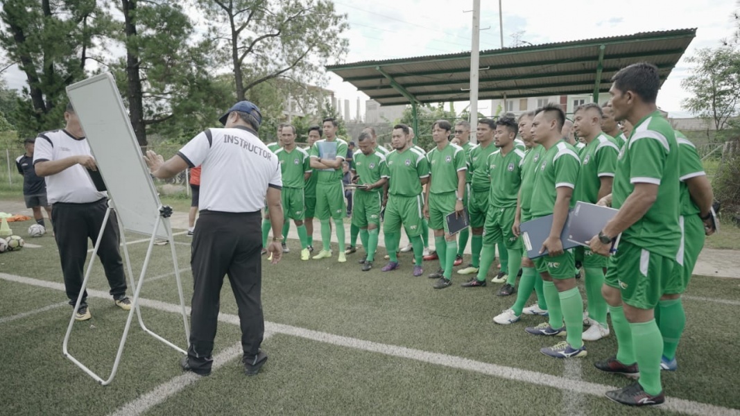 Asprov PSSI Jatim Buka Pendaftaran Kursus Pelatih Lisensi D - Suara ... Asprov PSSI Jatim Buka Pendaftaran Kursus Pelatih Lisensi D - Suara ...