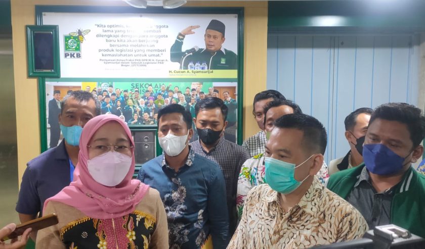 Fraksi PKB Siap Kawal Perjuangan Nelayan - Suara Surabaya Fraksi PKB Siap Kawal Perjuangan Nelayan - Suara Surabaya