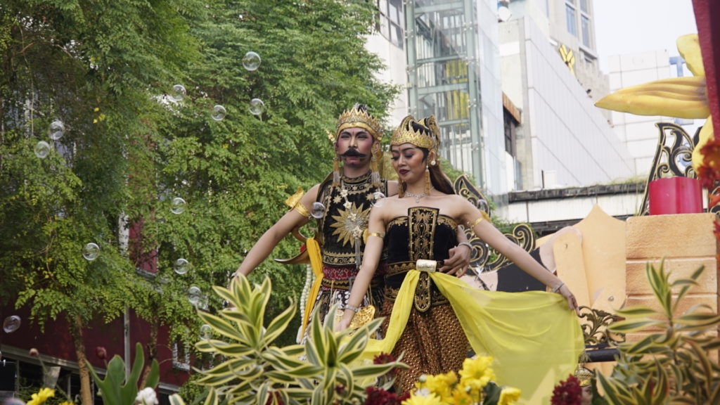 Pawai Bunga dan Parade Budaya "Surabaya Vaganza" - Suara Surabaya