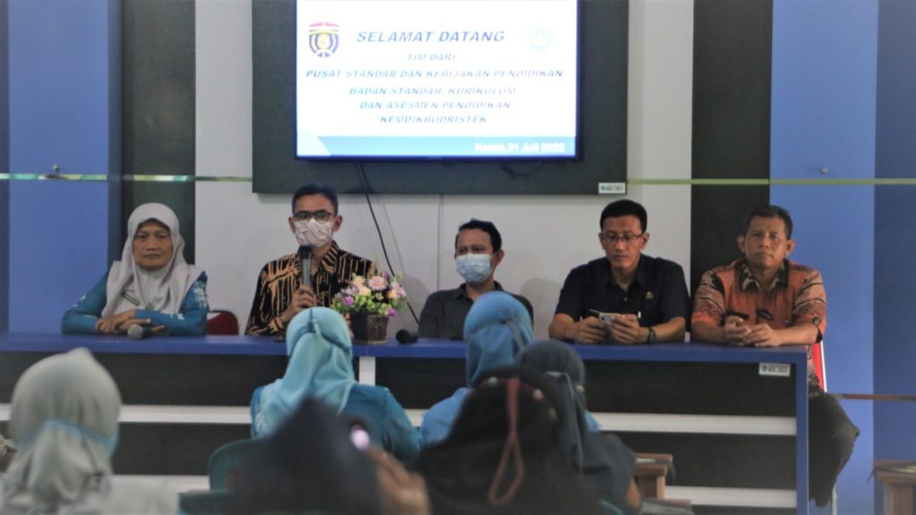 Ony Anwar Harsono – Suara Surabaya