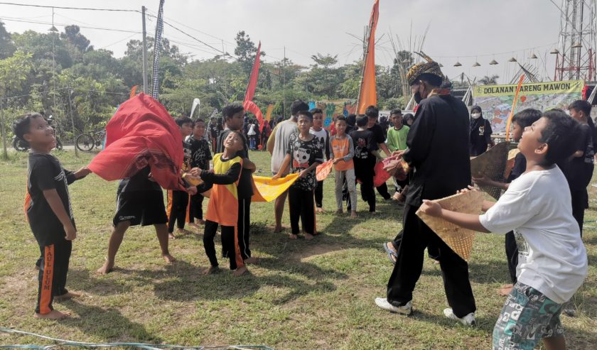 Ratusan Anak Dolanan di D'Bawon - Suara Surabaya