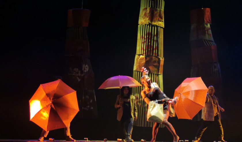 Teater Api Indonesia Suguhkan Isu Lingkungan dalam Lakon "Toean Markoen ...