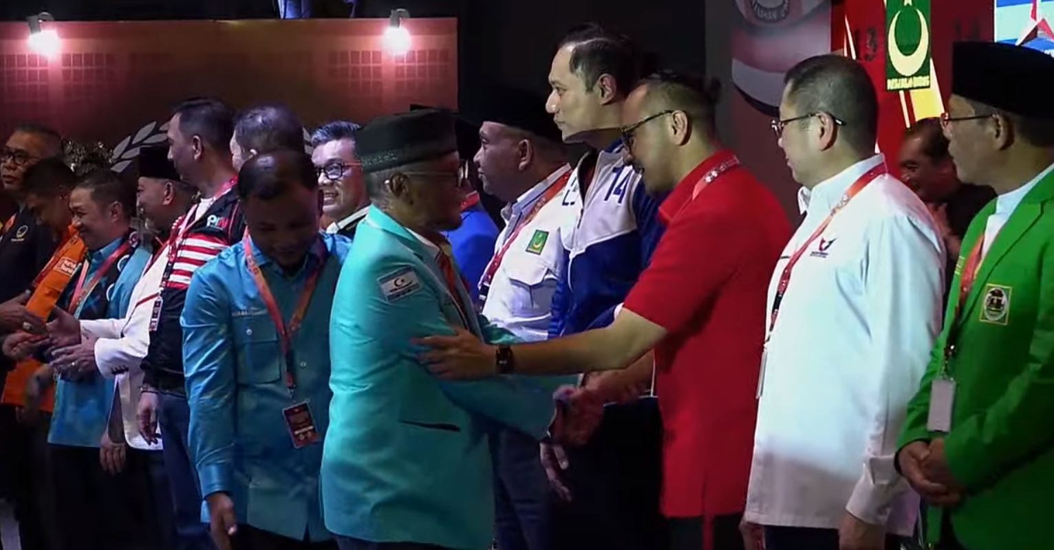 KPU Tetapkan 17 Partai Politik Peserta Pemilu 2024 - Suara Surabaya KPU Tetapkan 17 Partai Politik Peserta Pemilu 2024 - Suara Surabaya