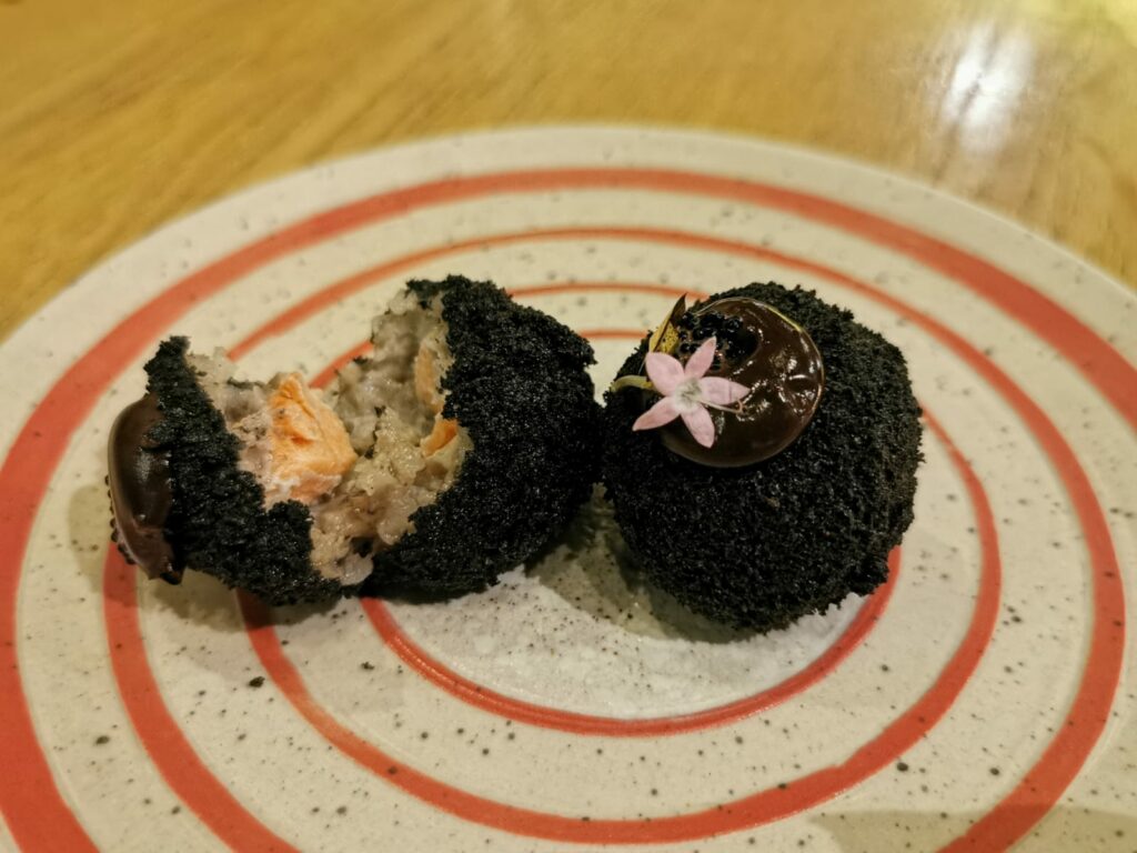 Salmon Alaskan Hasil Olahan Chef Thomas Tirta - Suara Surabaya