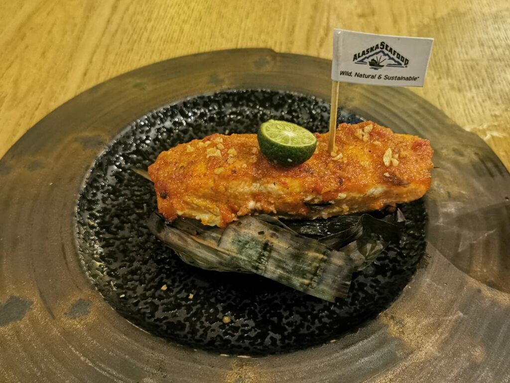 Salmon Alaskan Hasil Olahan Chef Thomas Tirta - Suara Surabaya