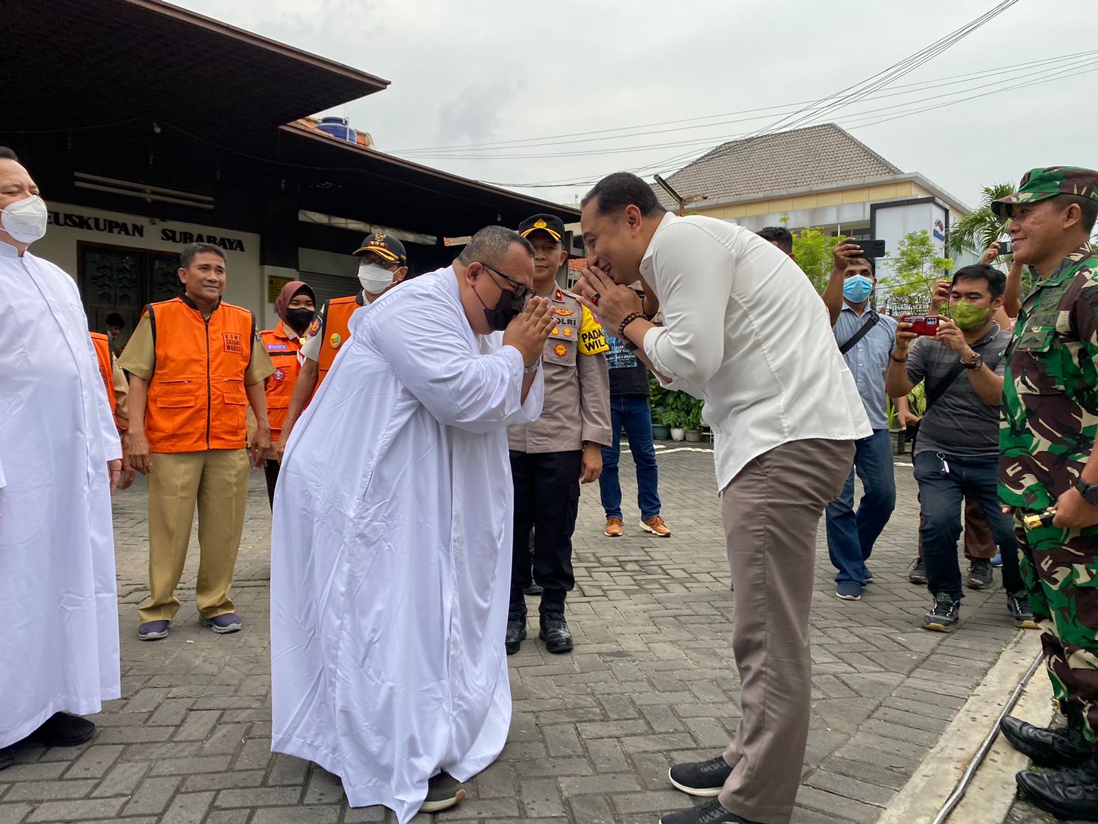 Inovasi Alat Pencuci Tangan dan Pengering Infrared - Suara Surabaya