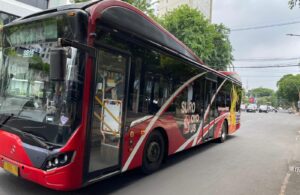 Surabaya Luncurkan 11 Bus Listrik dan 32 Feeder, Tambah 5 Rute Baru ...
