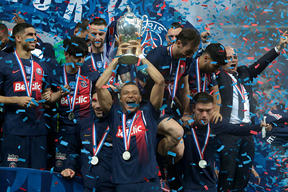 PSG Butuh Enam Pemain Baru untuk Gantikan Kylian Mbappe - Suara Surabaya PSG Butuh Enam Pemain Baru untuk Gantikan Kylian Mbappe - Suara Surabaya