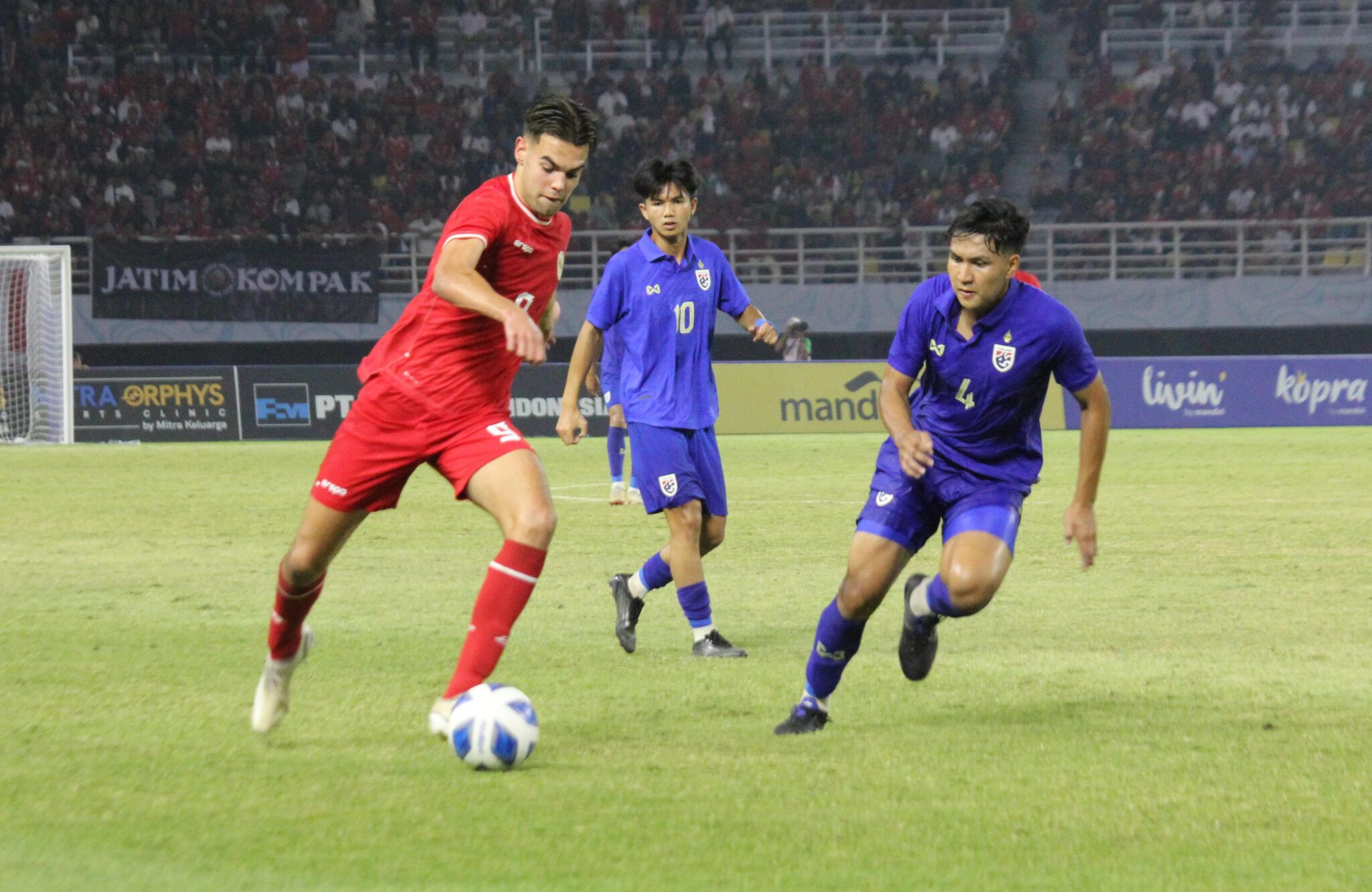 Shin Nilai Kemampuan Jens Raven Masih Terlalu Mentah untuk Masuk Tim ...