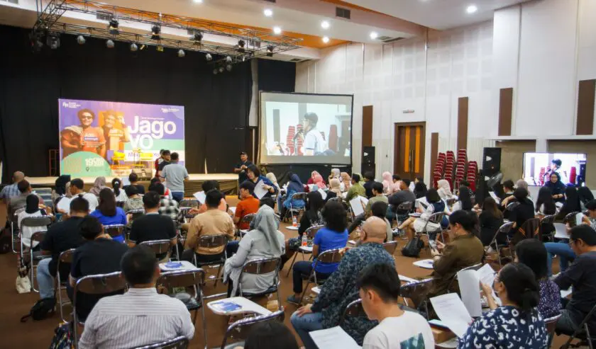 Suara Surabaya Academy Jago VO - Suara Surabaya