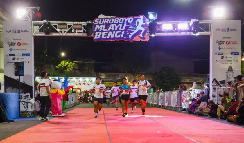 Suroboyo Mlayu Bengi - Suara Surabaya