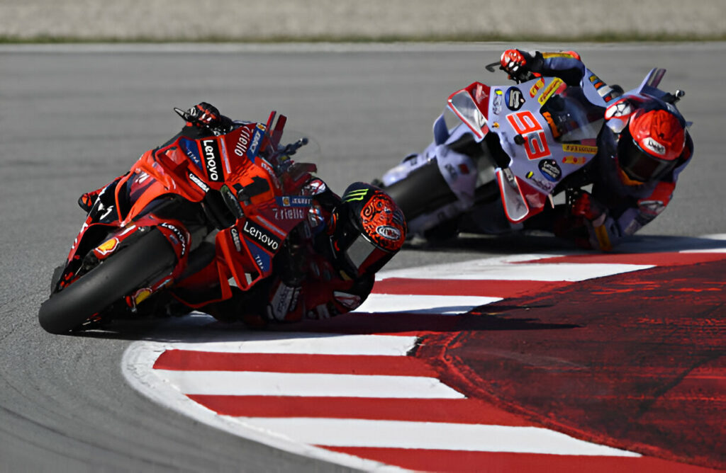 Honda Pamer Livery Baru untuk MotoGP 2025, Castrol Gantikan Repsol ...