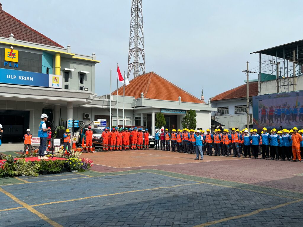 PLN Pastikan Siaga Antisipasi Gangguan Kelistrikan Imbas Cuaca Ekstrem ...