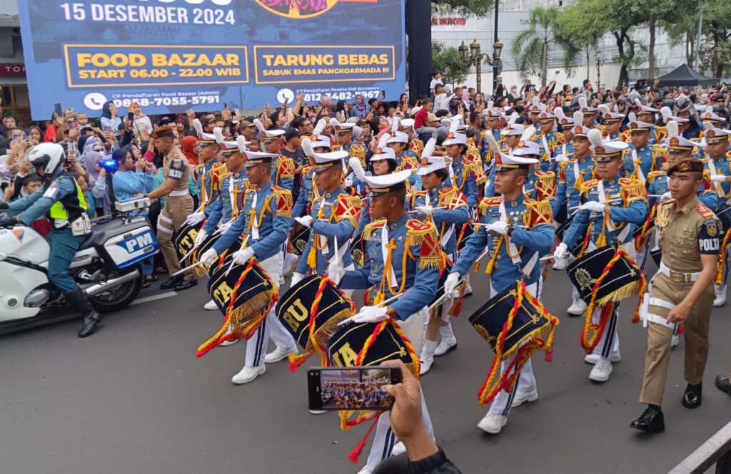 Tarung Derajat Meriahkan Rangkaian Penutupan Hari Armada 2024 - Suara ...