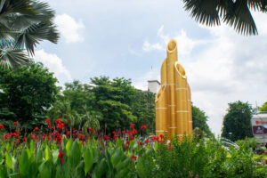 Dari Tugu Pahlawan hingga Jembatan Suramadu: Inilah 10 Ikon di Kota ...