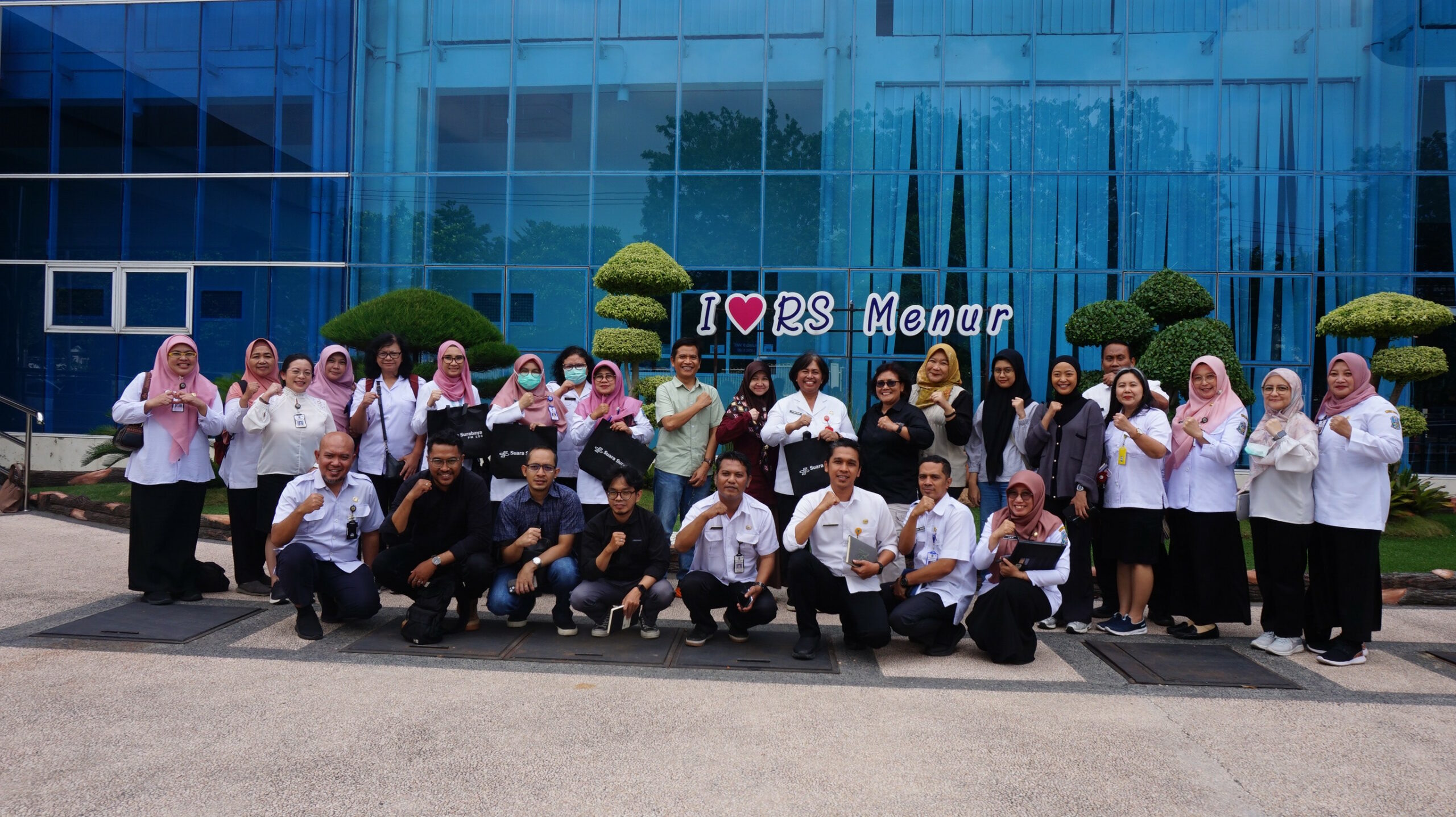 Kunjungan Suara Surabaya ke Rumah Sakit Jiwa Menur - Suara Surabaya