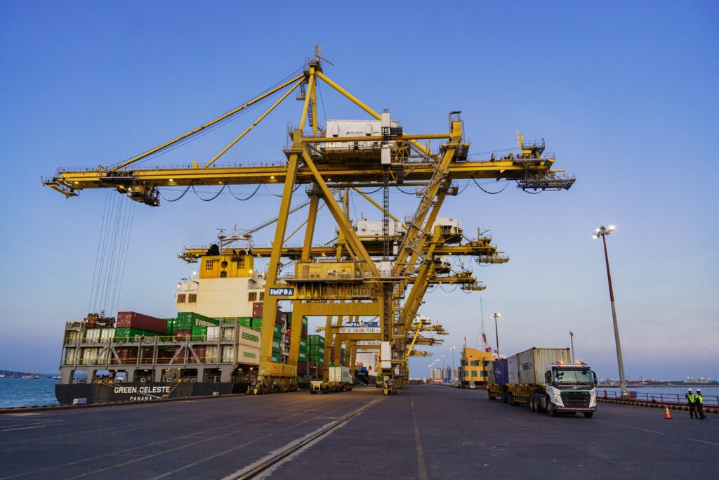 Memasuki Usia 26 Tahun, PT Terminal Petikemas Surabaya Mengusung Tema ...